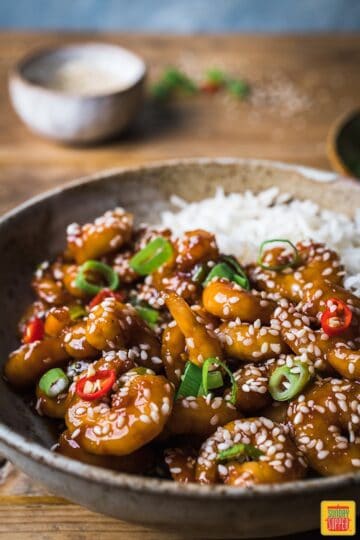 Sweet and Spicy Prawns Stir Fry in 15 Minutes