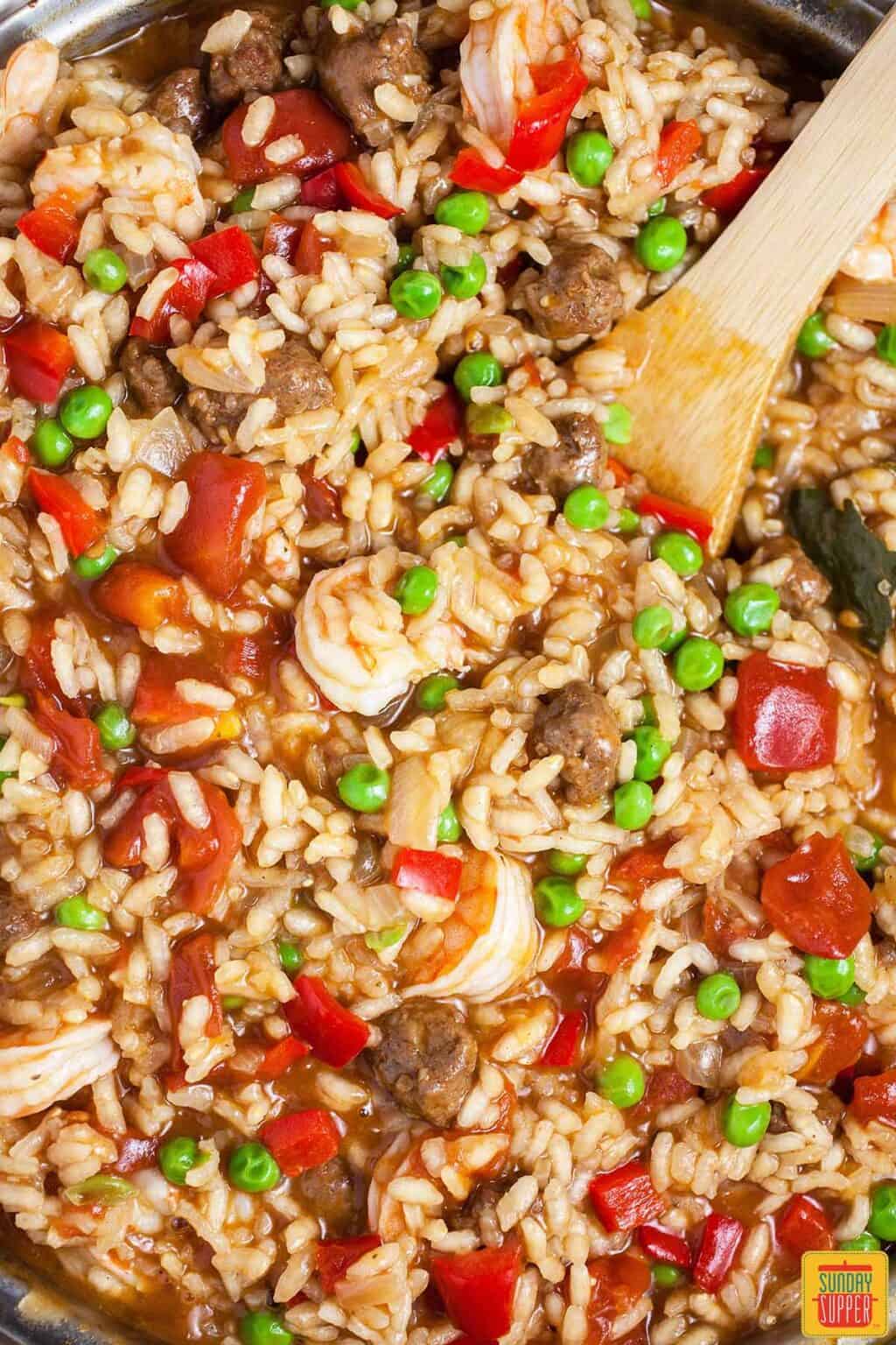 Easy Paella Recipe with Beef and Shrimp 🍤 - Sunday Supper Movement