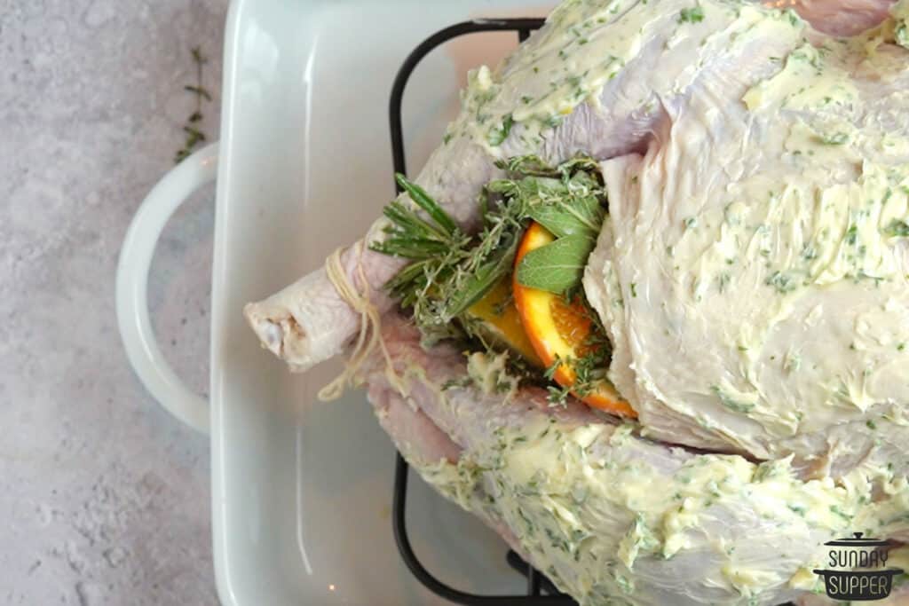 Easy Thanksgiving Turkey (Oven-Roasted)