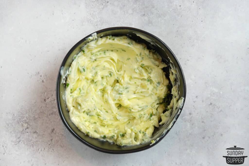 Homemade Garlic Butter - Sunday Supper Movement